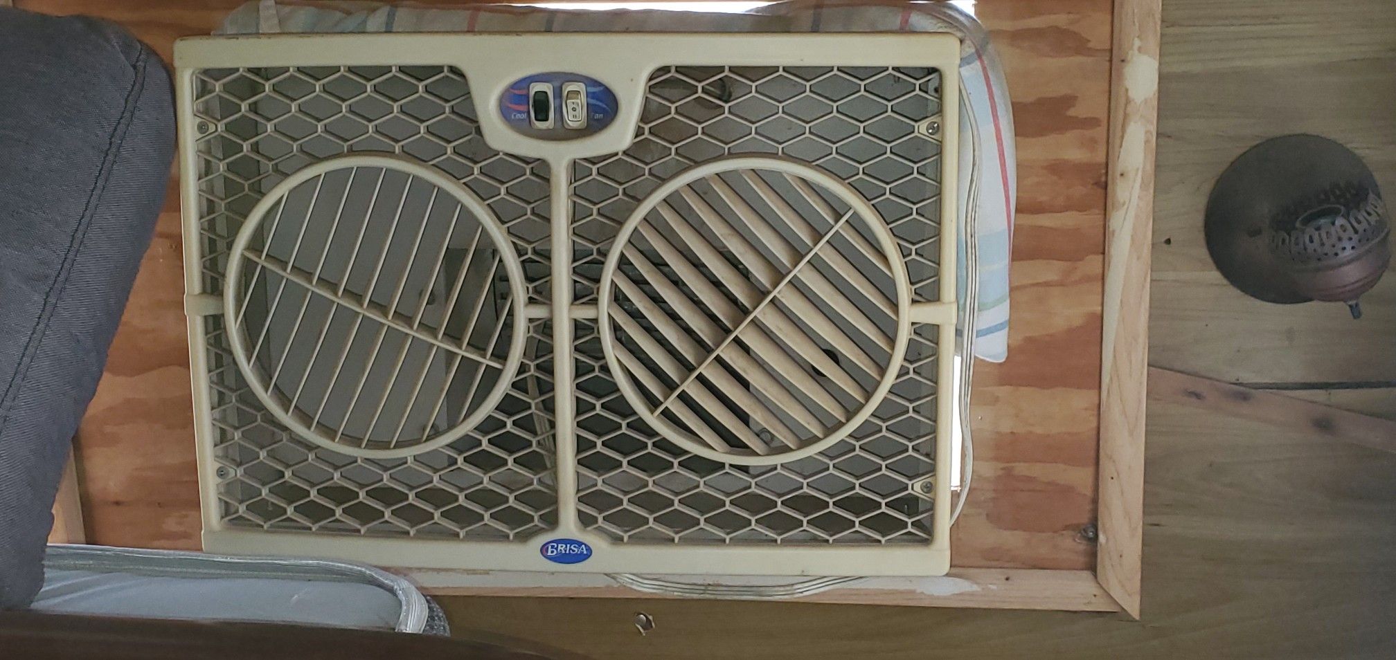 Brisa (slim model) window swamp cooler for Sale in Bakersfield, CA ...