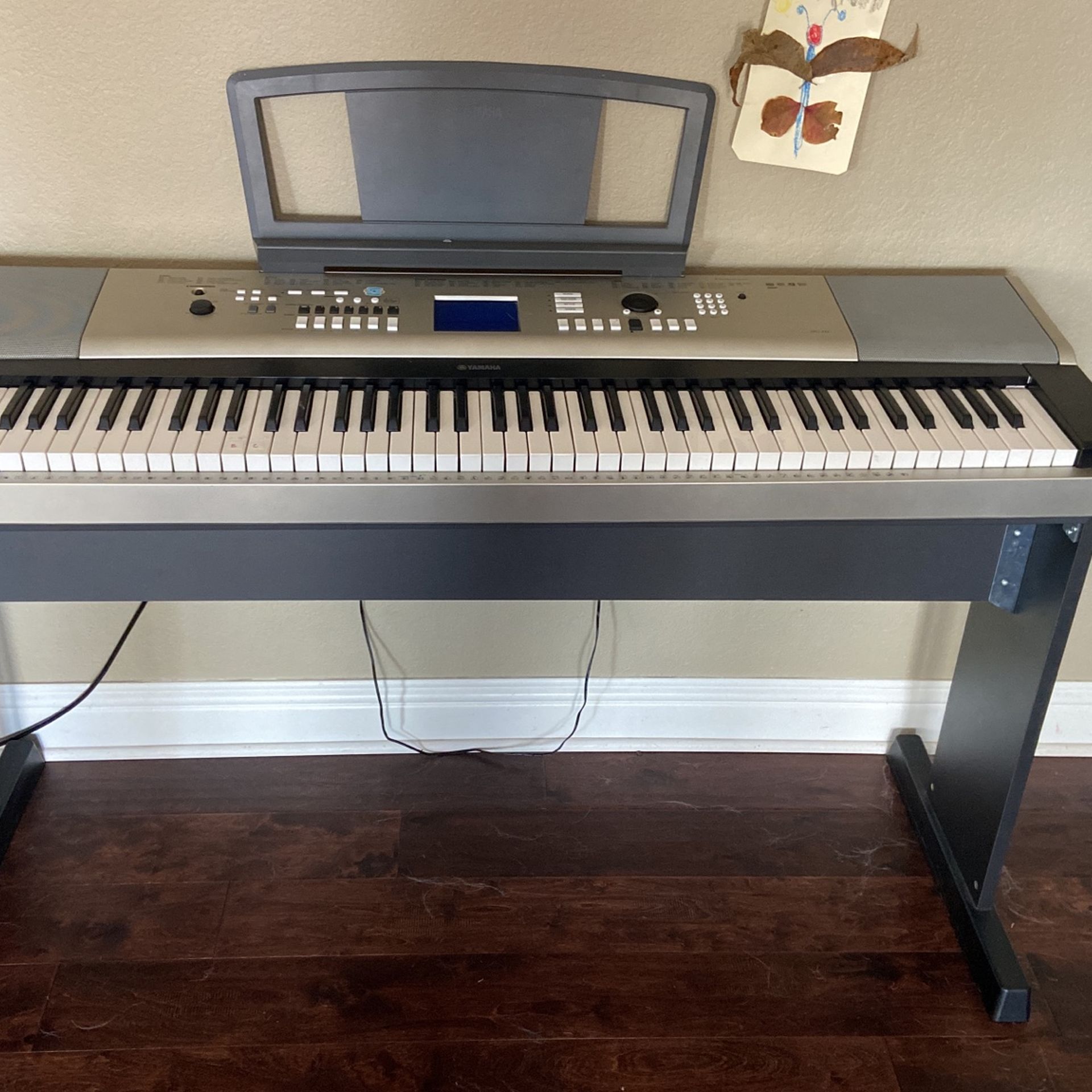 Keyboard Yamaha YPG-535 88key for Sale in Houston, TX - OfferUp