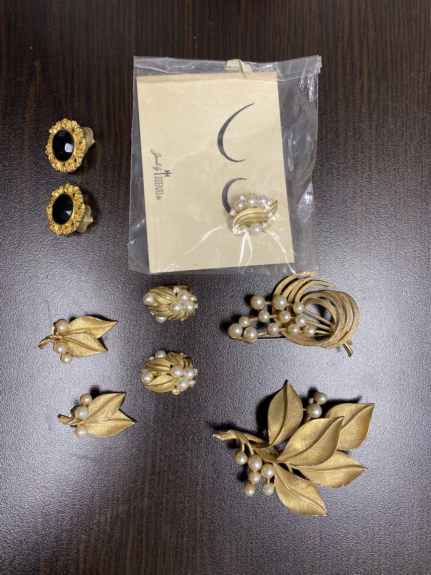 Costume Jewelry for Sale in Renton, WA - OfferUp