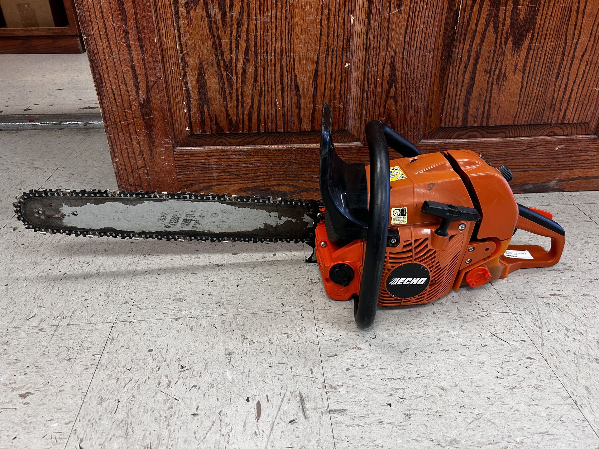 Echo Timber Wolf Cs-590 for Sale in Sunset Valley, TX - OfferUp