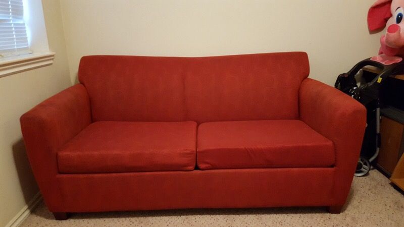 Red hide-a-bed couch (full size bed) for Sale in Bellingham, WA - OfferUp