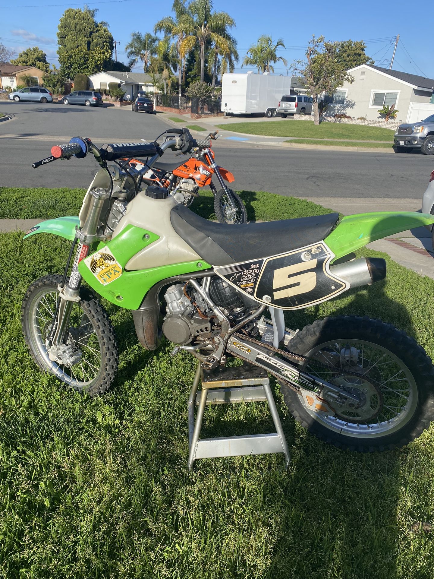 2005 Kawasaki KX 100 for Sale in Buena Park, CA - OfferUp