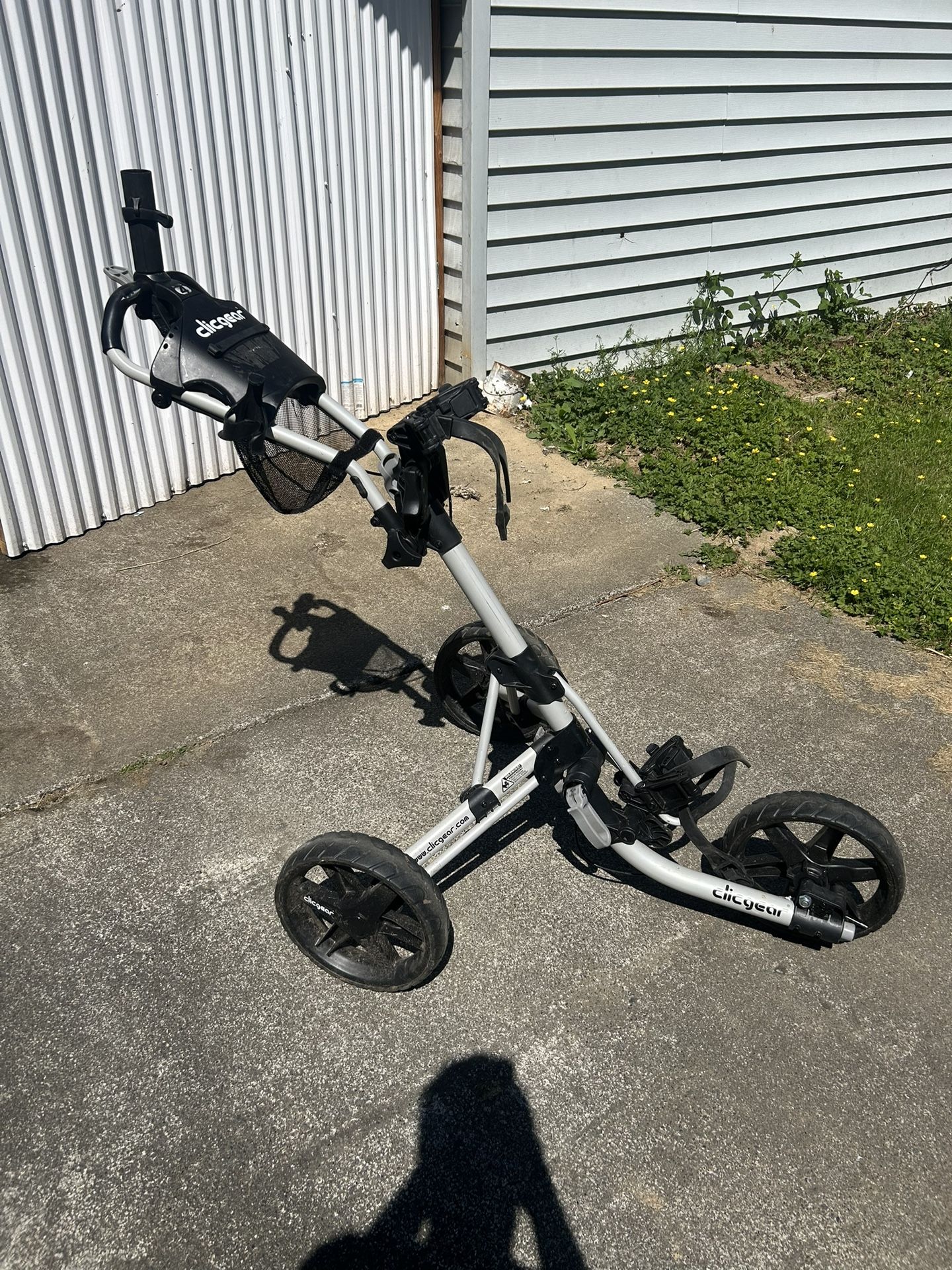 Clicgear Model 4 Push Cart for Sale in Monroe, WA - OfferUp