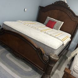 King Size Bed Frame With Mattress And Box Spring for Sale in Garner NC OfferUp