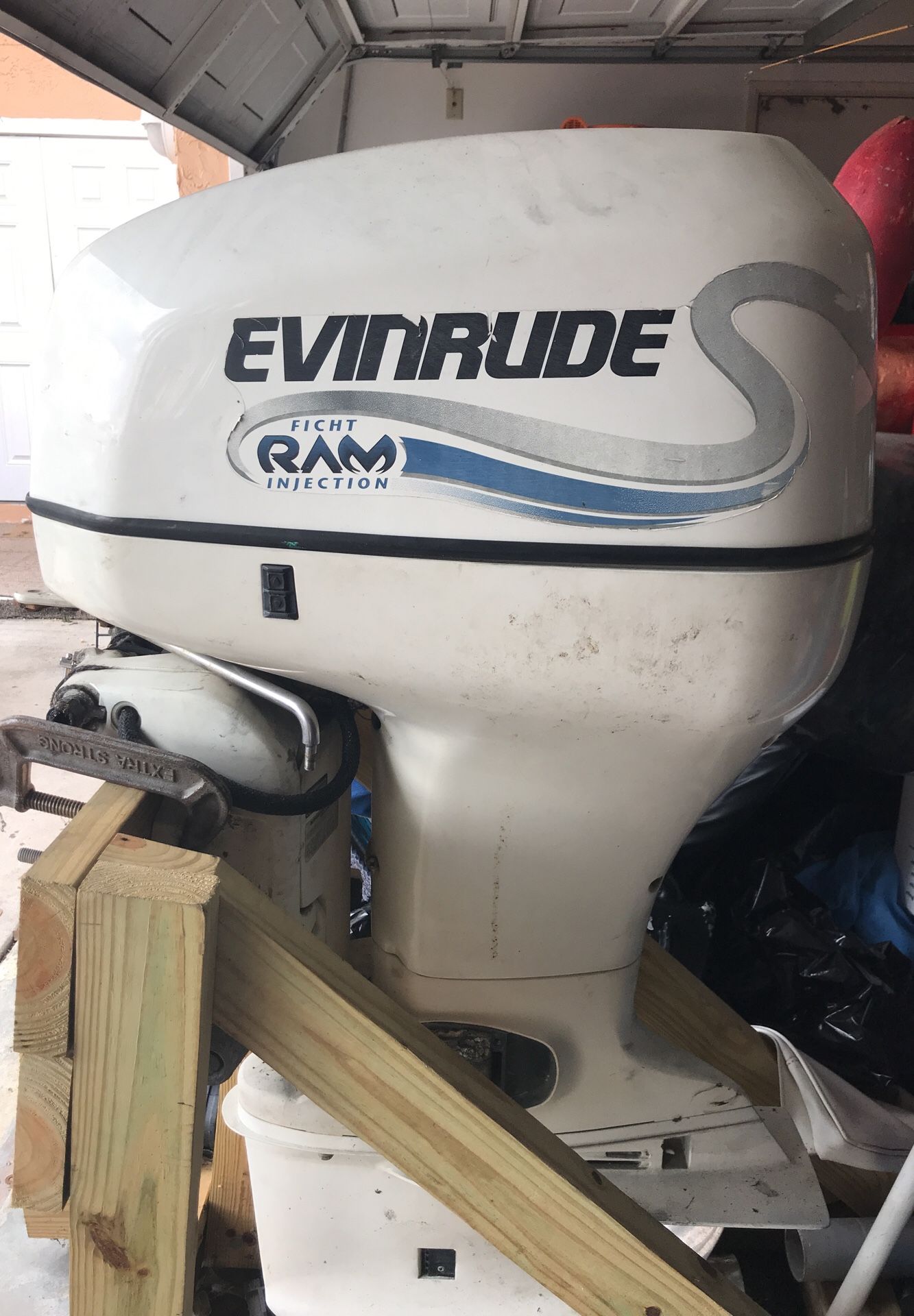 Evinrude / 115 HP Ficht Ram Injection for Sale in Boca Raton, FL - OfferUp