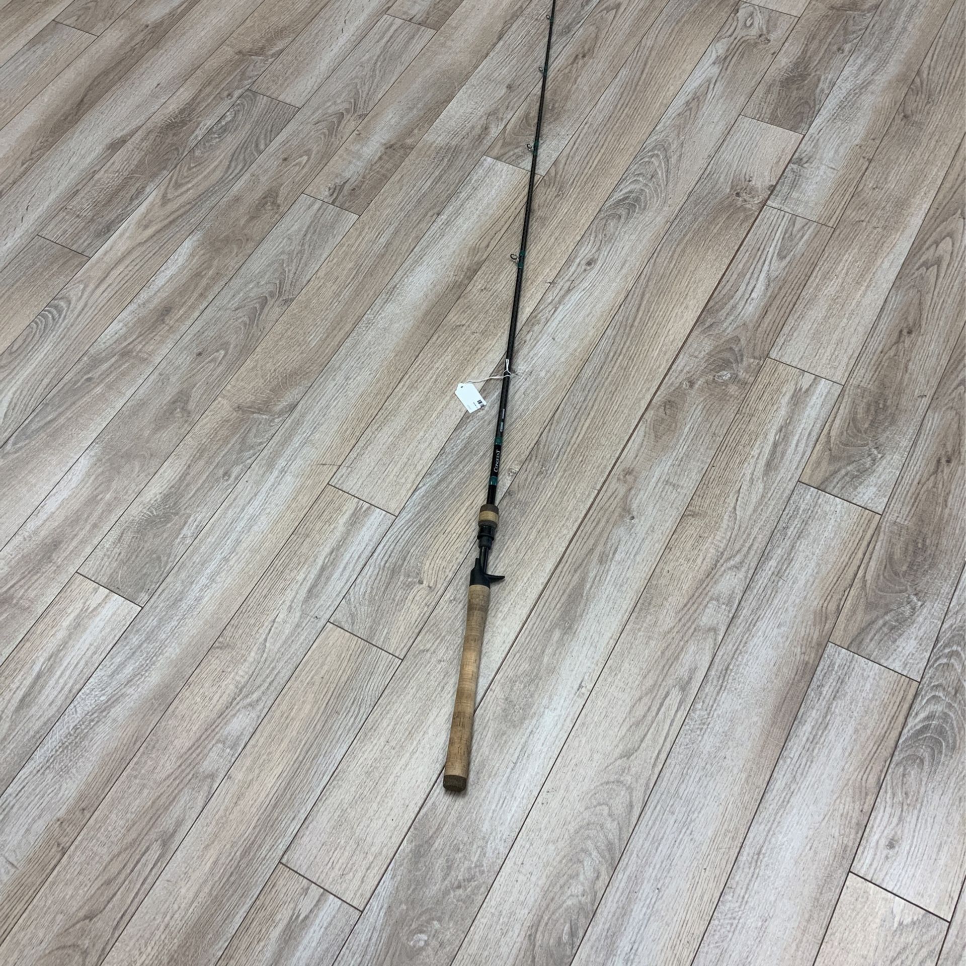 G-Loomis Fishing Gear 33100-11 for Sale in Federal Way, WA - OfferUp