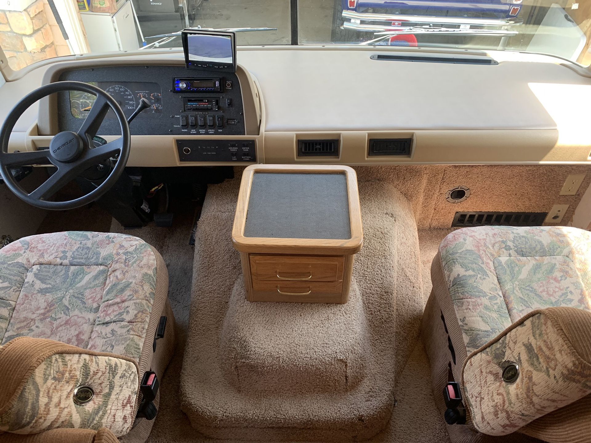 98 Bounder Class A Motorhome/RV for Sale in Corona, CA - OfferUp