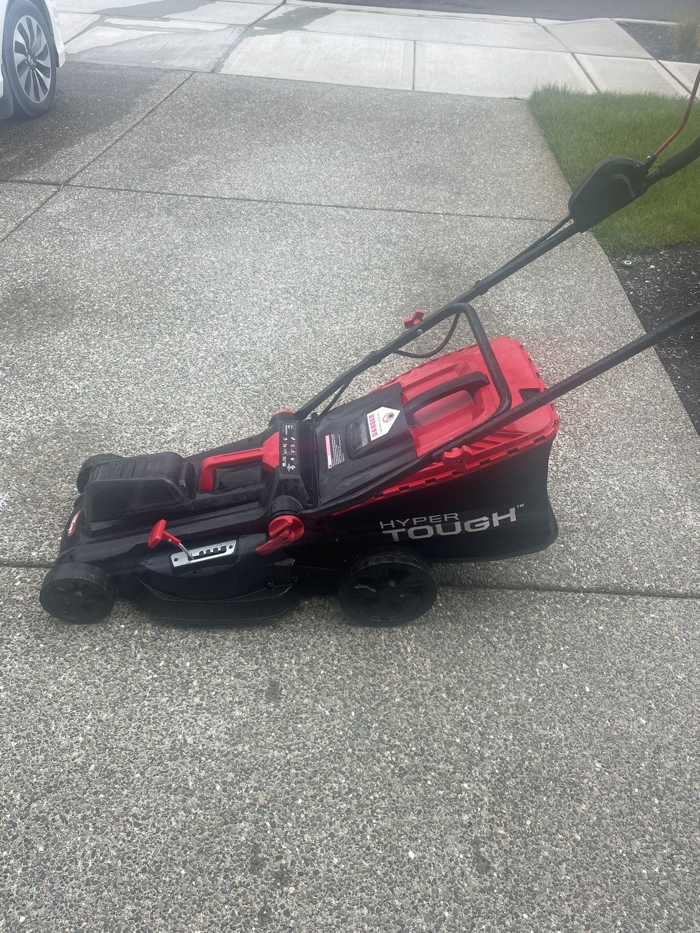 Lawn Mower Hyper Tough 2x20 Volts Mower for Sale in Lacey, WA - OfferUp