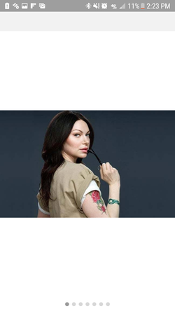 Alex Vause Costume