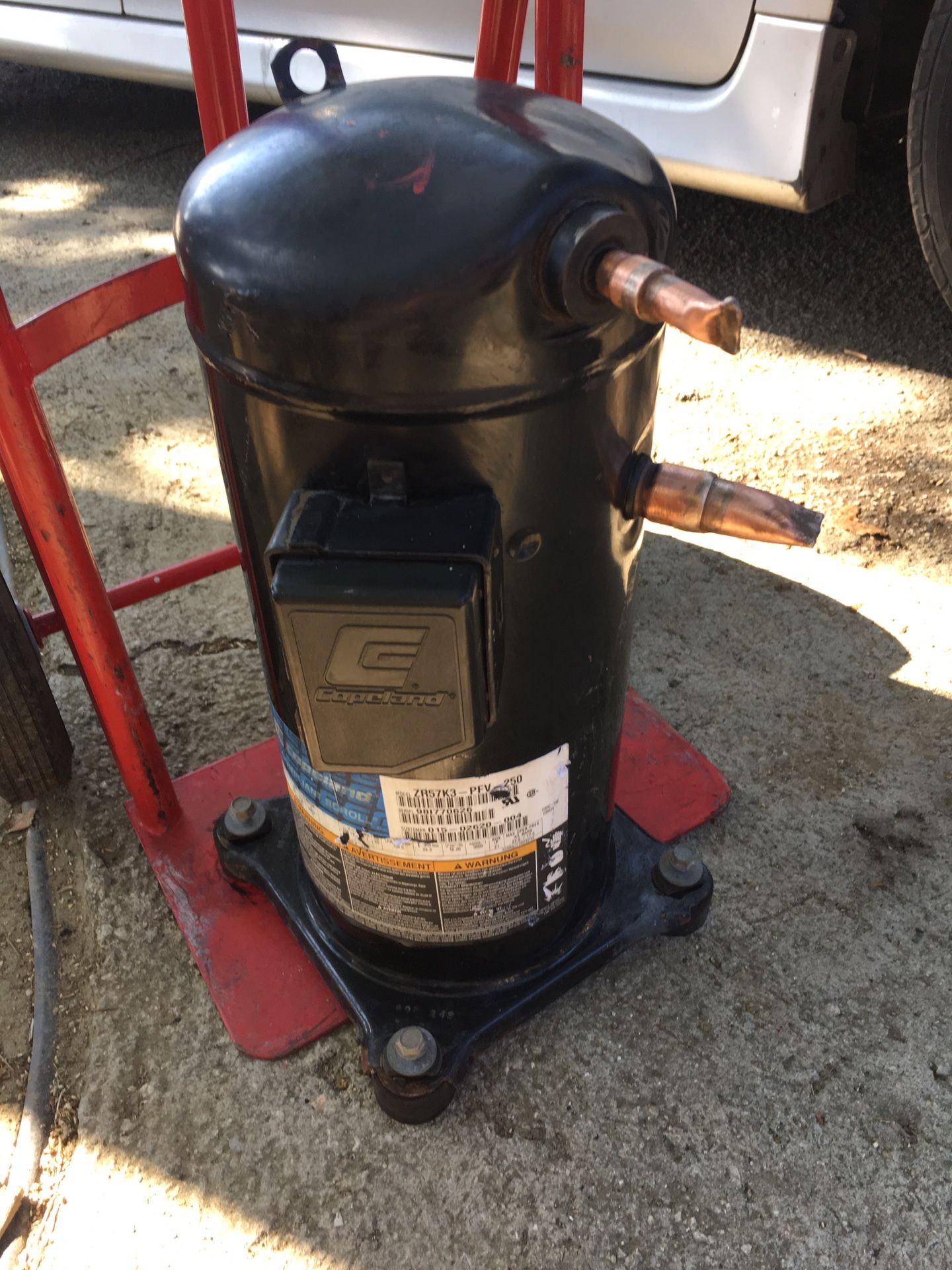 hvac / 5 Ton r22 Compressor Zr57k3 for Sale in Los Angeles, CA - OfferUp