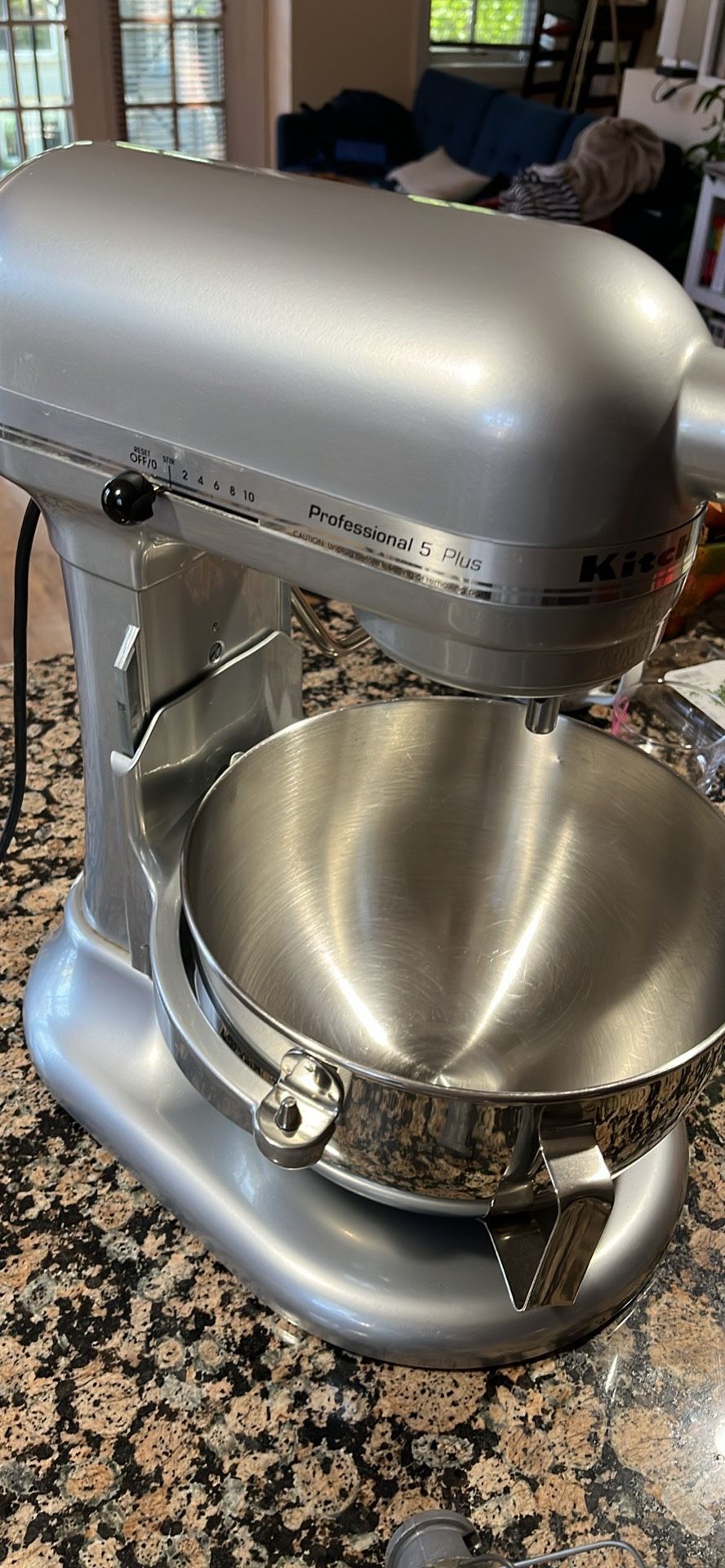 KitchenAid Professional 5 Plus Series Stand Mixer - Silver for Sale in ...