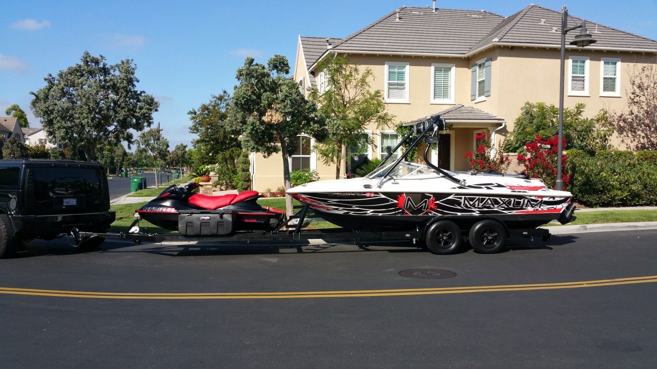 Wakeboard Boat And Waverunner for Sale in Roanoke, TX - OfferUp