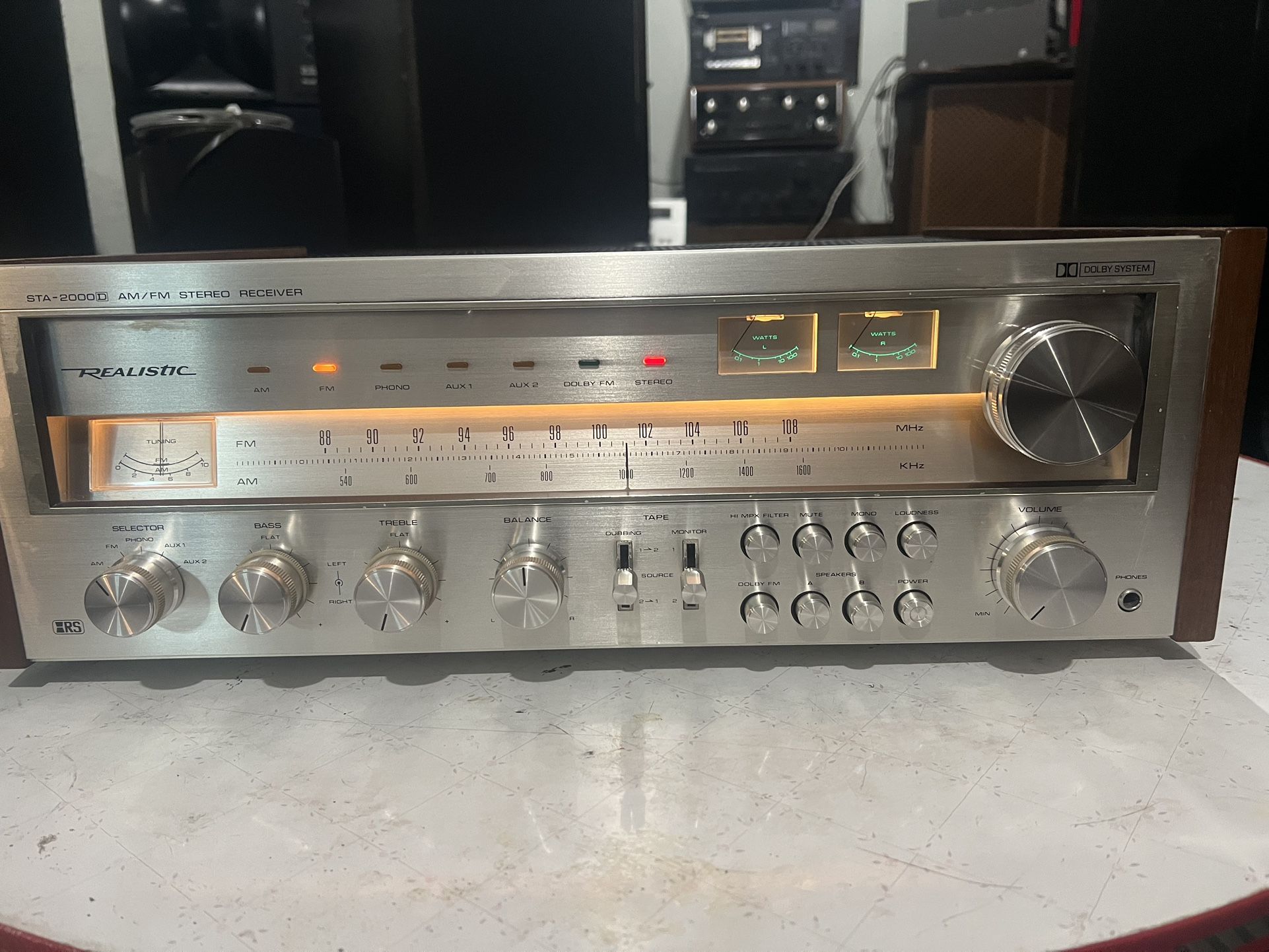 Realistic STA-2000D , 75WPC for Sale in Temple City, CA - OfferUp