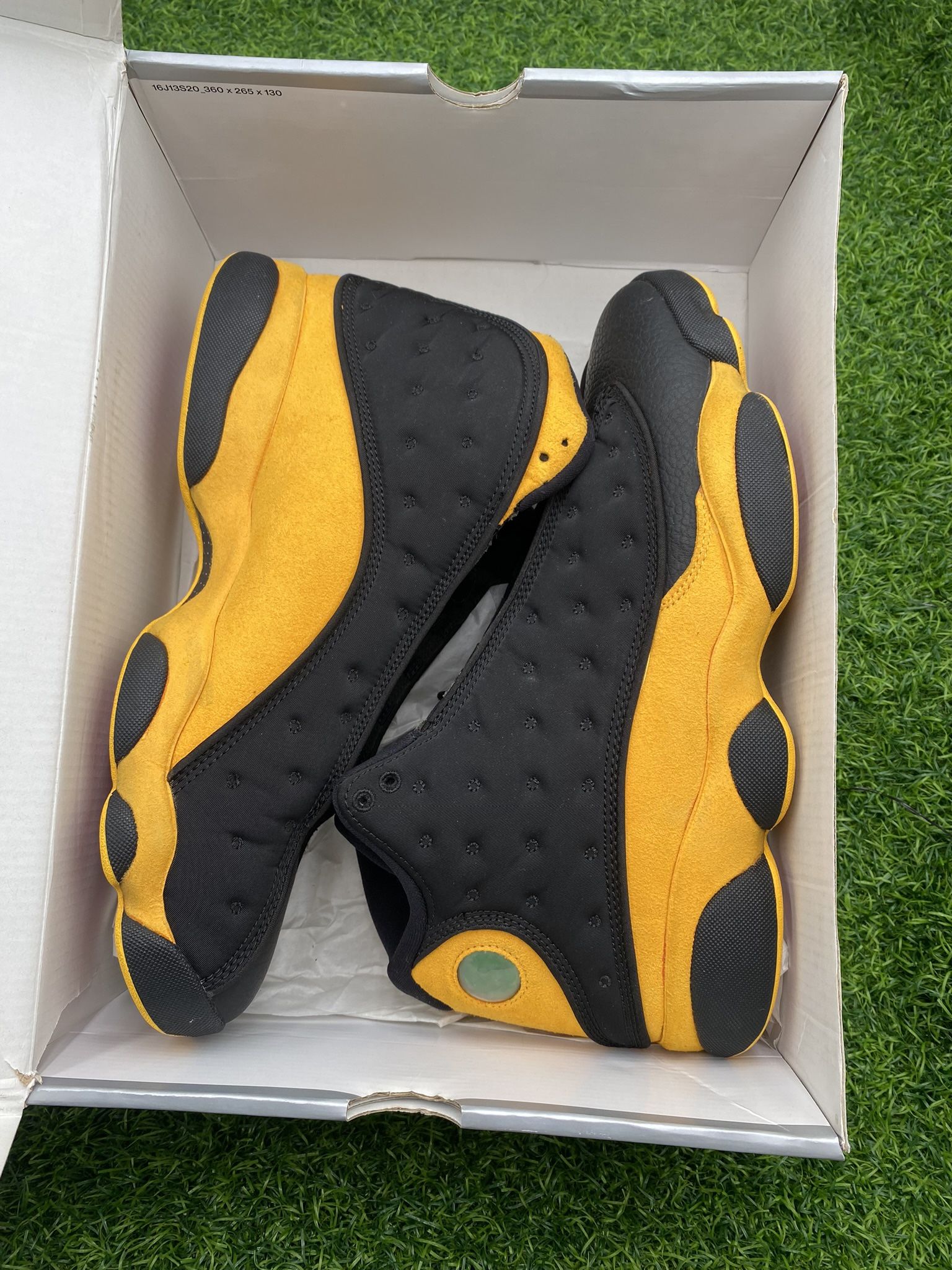 Jordan 13 X Carmelo Anthony PE Size 11.5 for Sale in Portland, OR - OfferUp