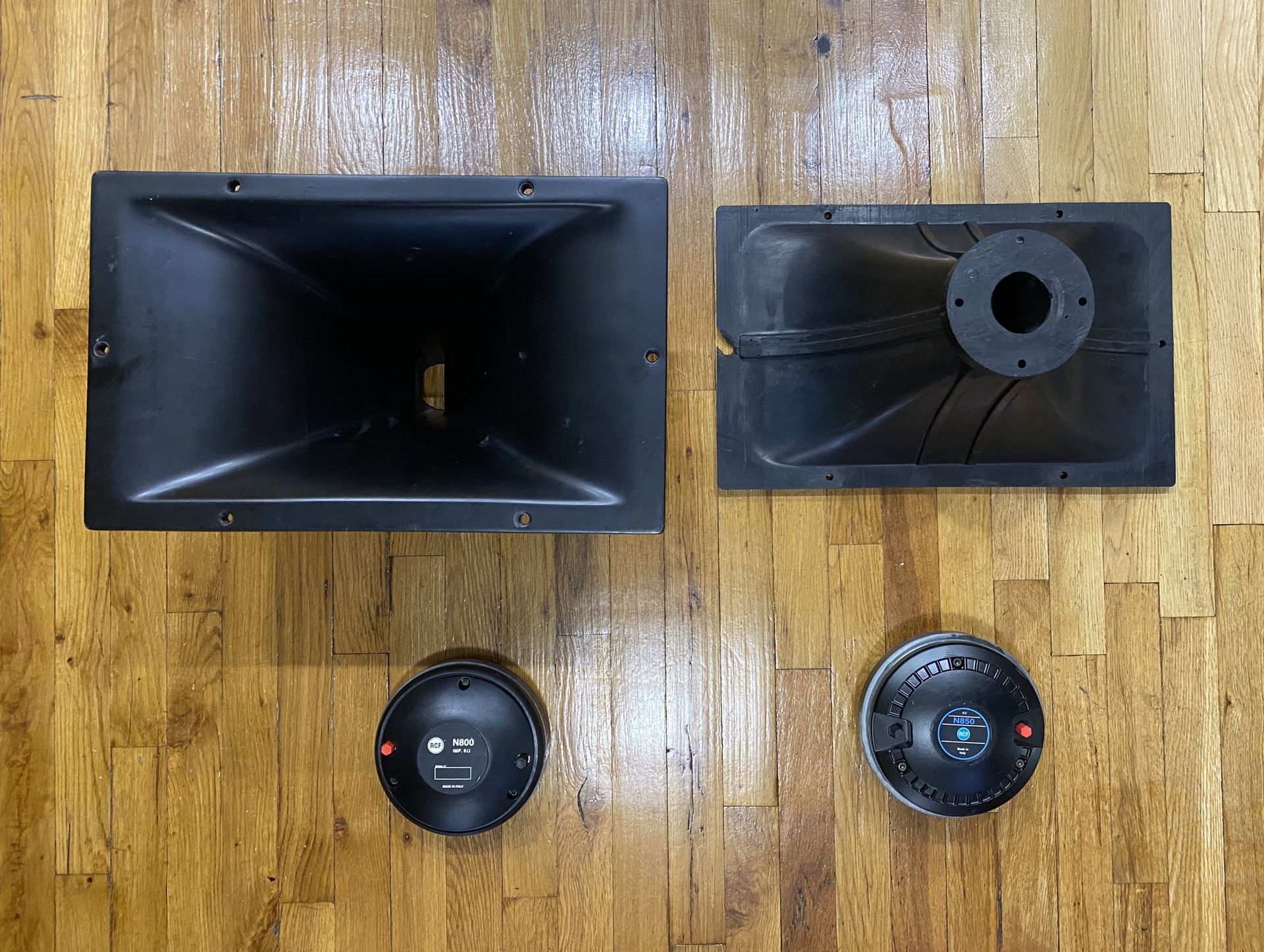 RCF 850 Divers With Horn Shell Dj Equipments for Sale in Queens, NY ...