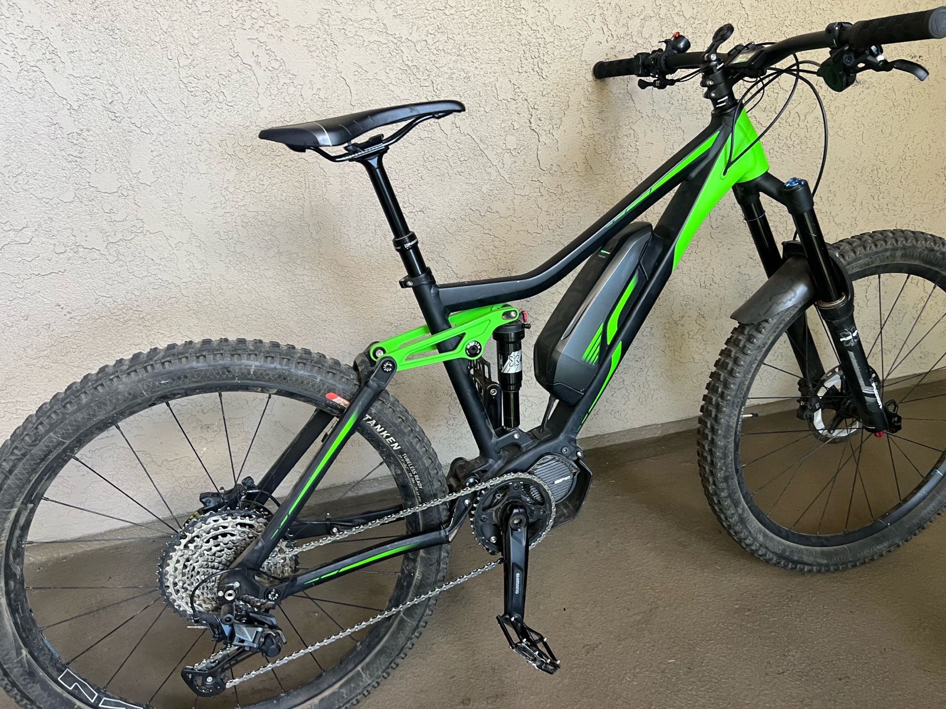 Kawasaki electric mountain bike. ( cracked swing arm ) for Sale in ...