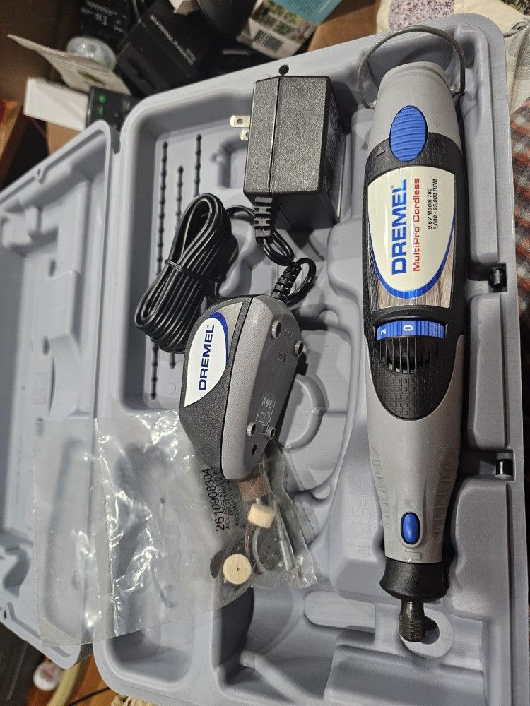 DREMEL MULTIPRO 780 Variable Speed CORDLESS MULTITOOL WITH BATTERY CASE AND ACCESSORIES NEW Tools Machinery