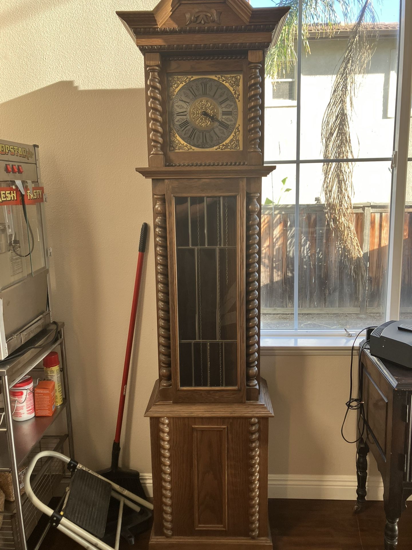 Clock for Sale in Corona, CA - OfferUp