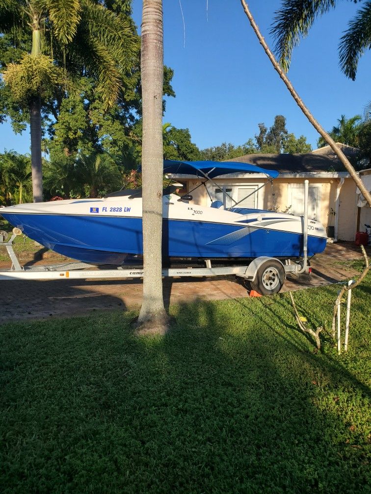2002 Yamaha LX2000 for Sale in Fort Lauderdale, FL - OfferUp