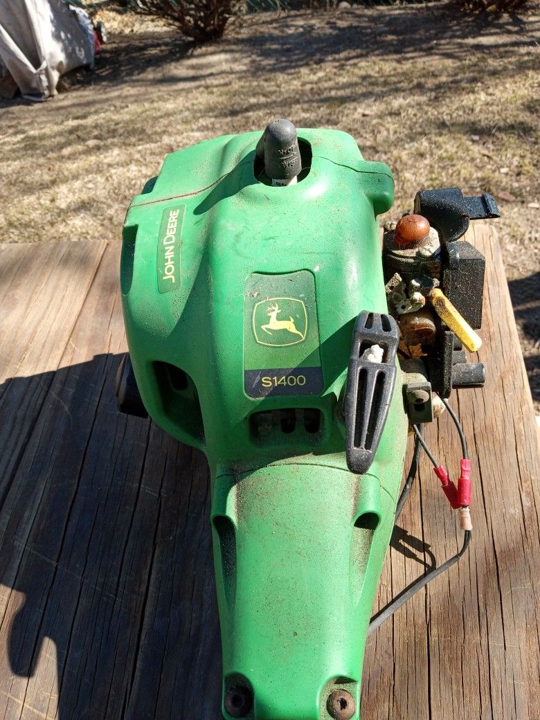 John Deere Weed Wacker S1400 for Sale in Marshfield, MA - OfferUp