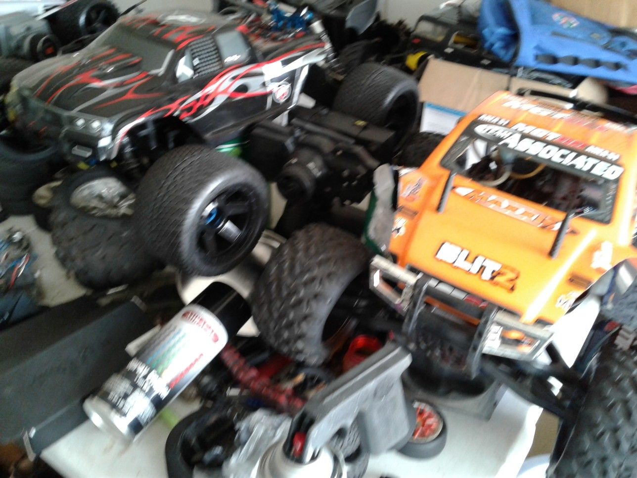 Team Associated MGT 8.0 (nitro) for Sale in Spring Hill, FL - OfferUp