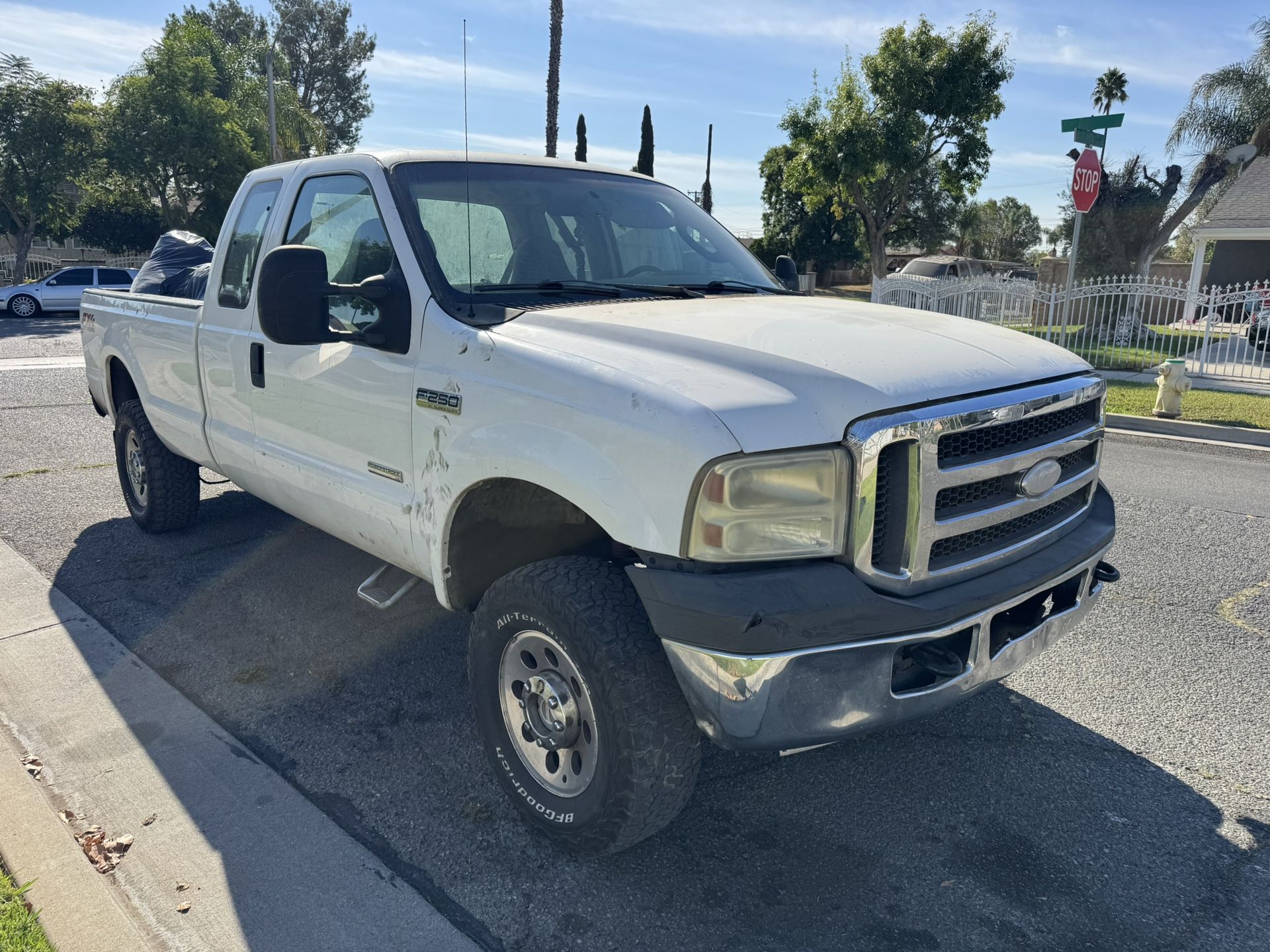 2006 Ford F250 4x4 Diesel 6.0 240 Mil Millas. (part Out) for Sale in ...
