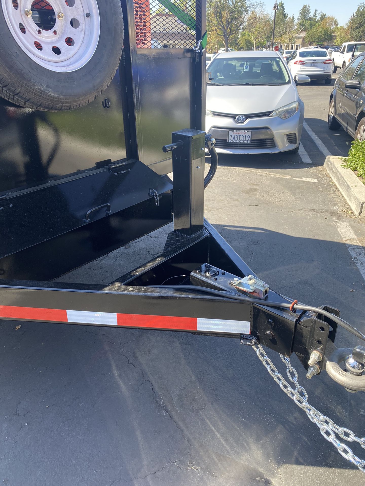 Trailers For Sale 9900 Load Capacity 2 Axles And High Rolling Breaks ...