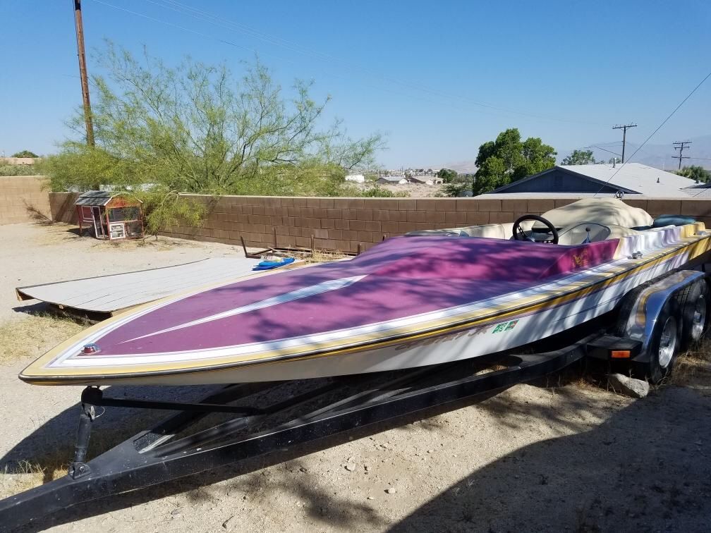 Hot Jet Boats