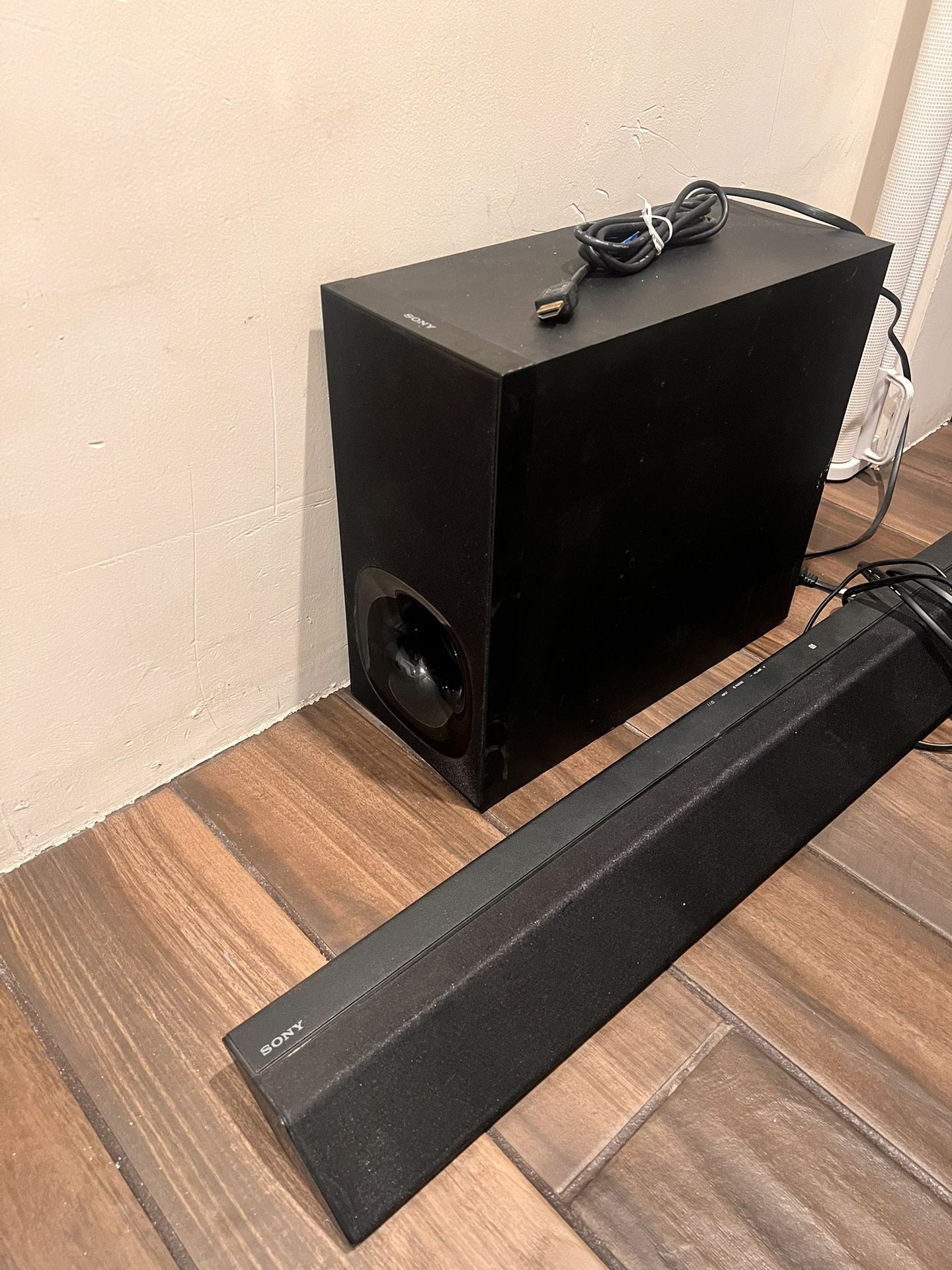 Sony Sound Bar With Wireless Subwoofer for Sale in Arcadia, CA - OfferUp
