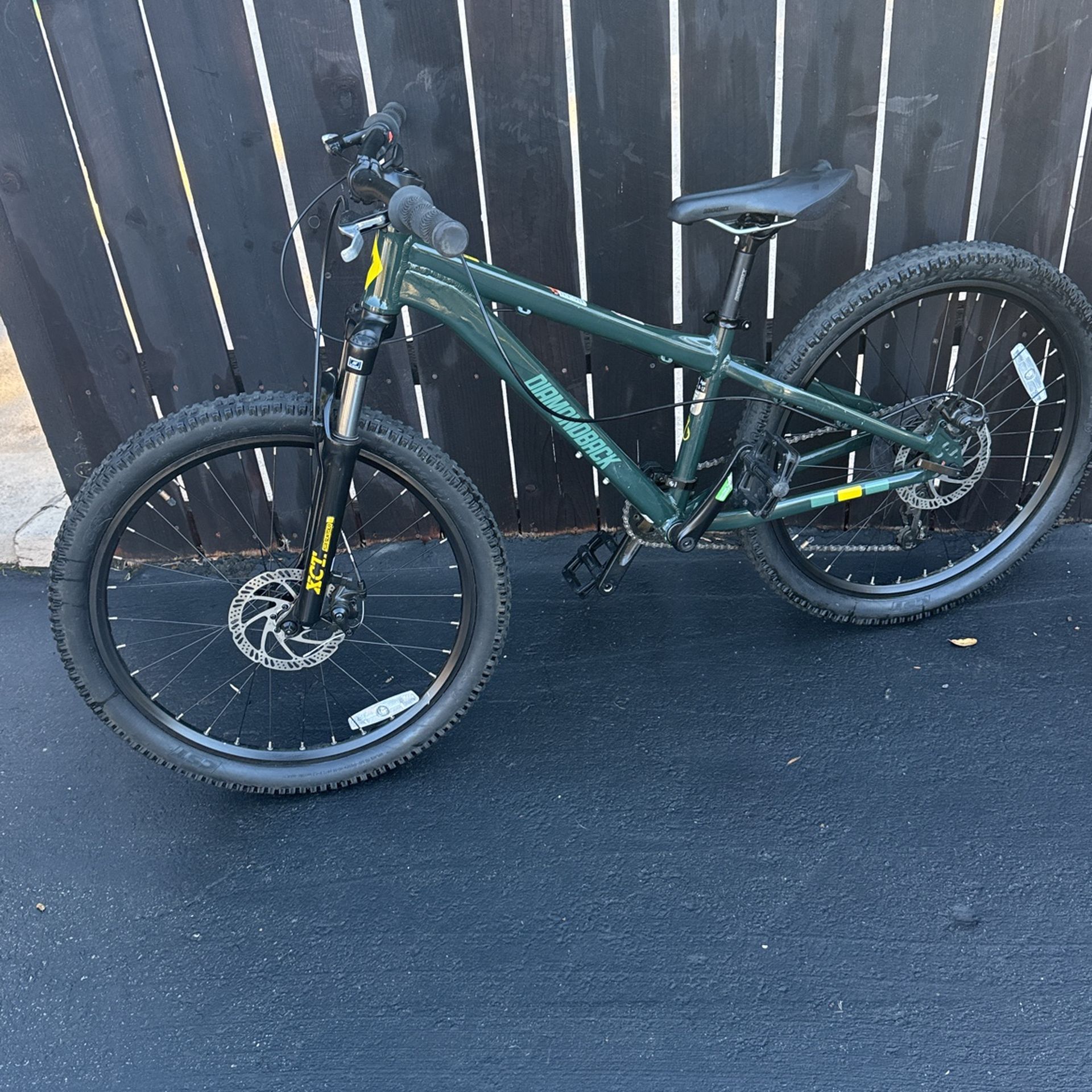 Kids Diamondback MTN Bike 24in for Sale in Poway, CA - OfferUp