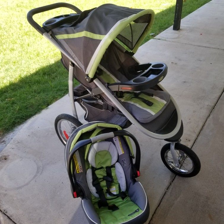 Graco Jogging Stroller and Carseat for Sale in Mesa, AZ - OfferUp