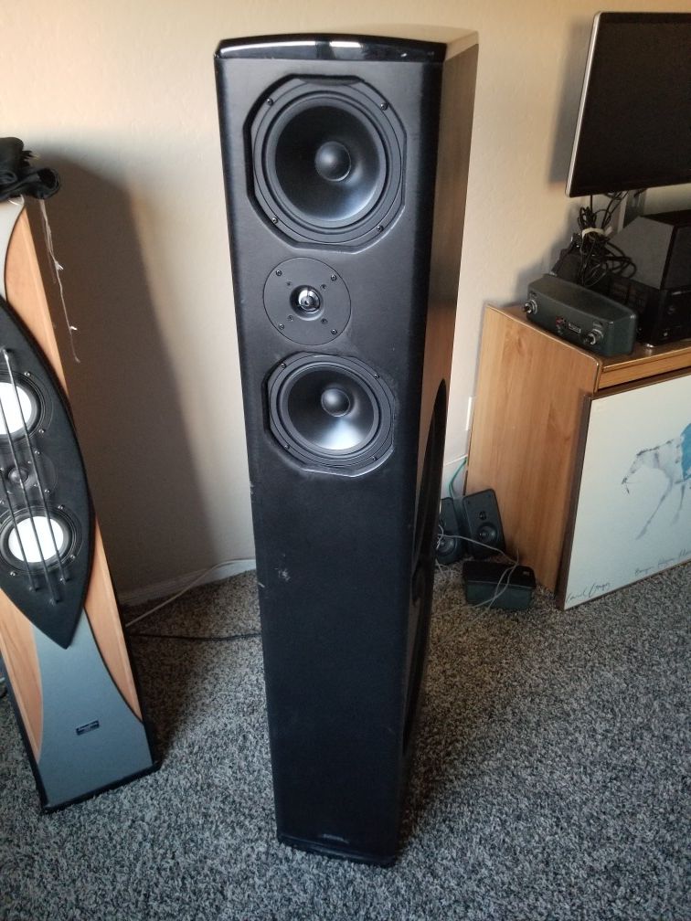 Definitive Technology BP7000SC Speakers (1,800 watt amp driving a ...