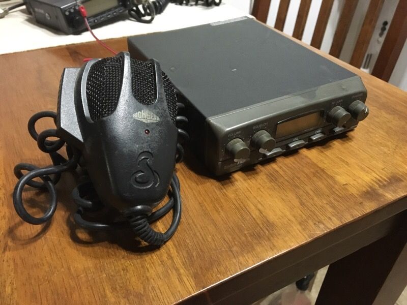 Radio Shack CB Radio for Sale in San Diego, CA - OfferUp