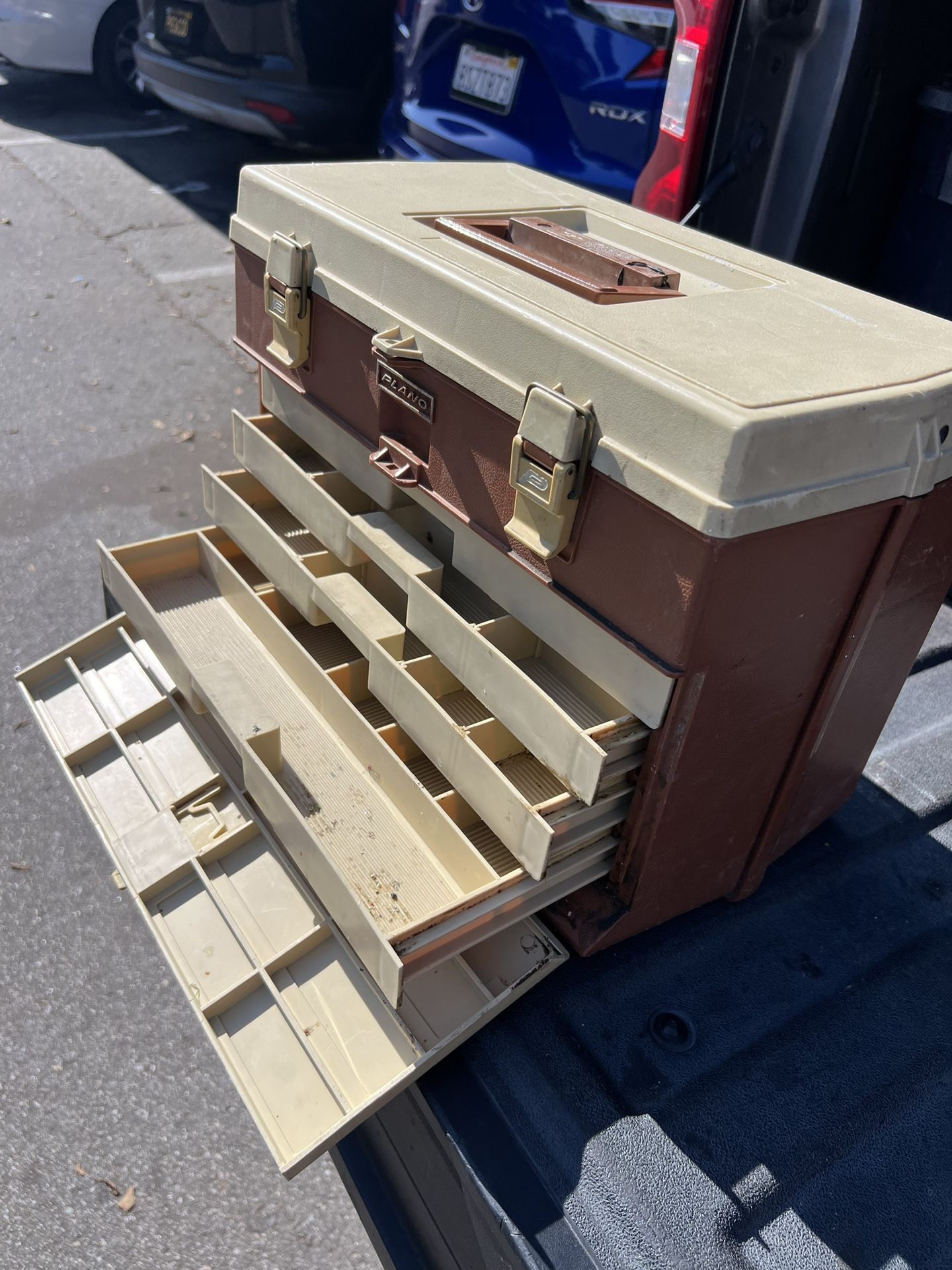 Plano 757 Box Fishing Vintage for Sale in Rialto, CA - OfferUp