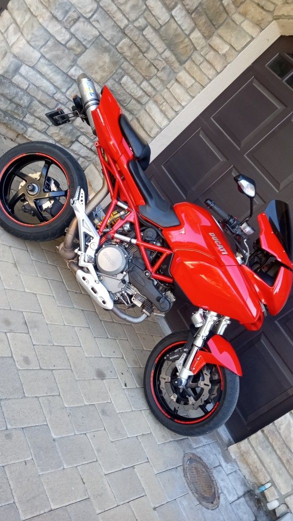 2007 Ducati multistrada Ds 1100 for Sale in Beverly Hills, CA - OfferUp