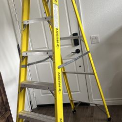 Husky 7ft Ladder Very Clean 250lb Type I Rating for Sale in Fullerton ...