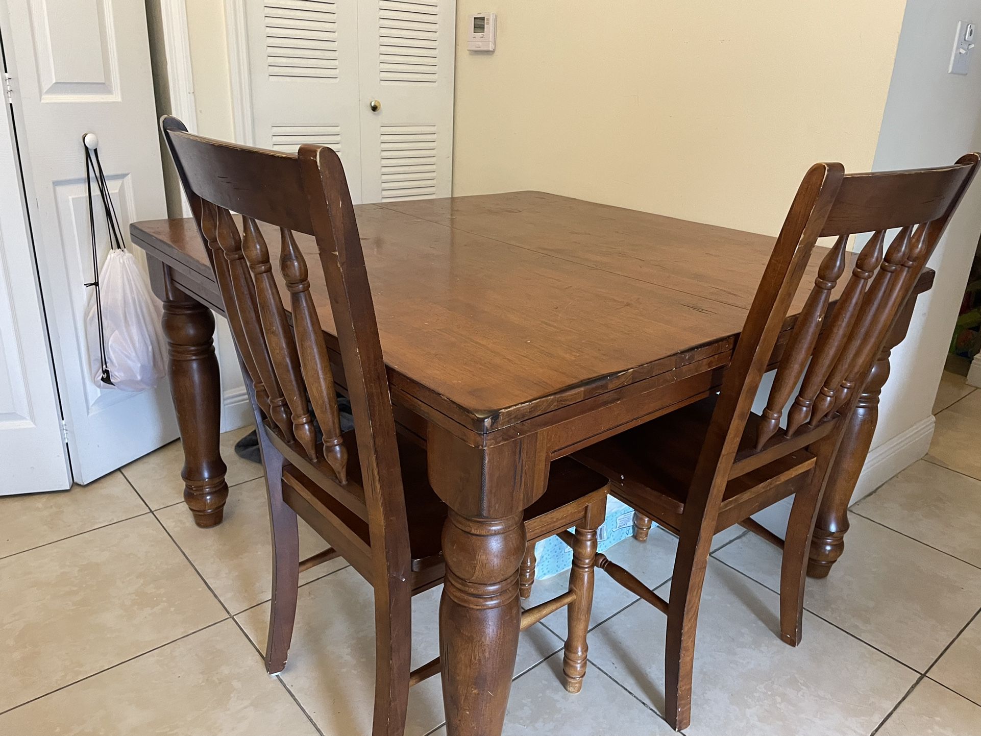 Dinning Table Imported for Sale in Miami, FL - OfferUp