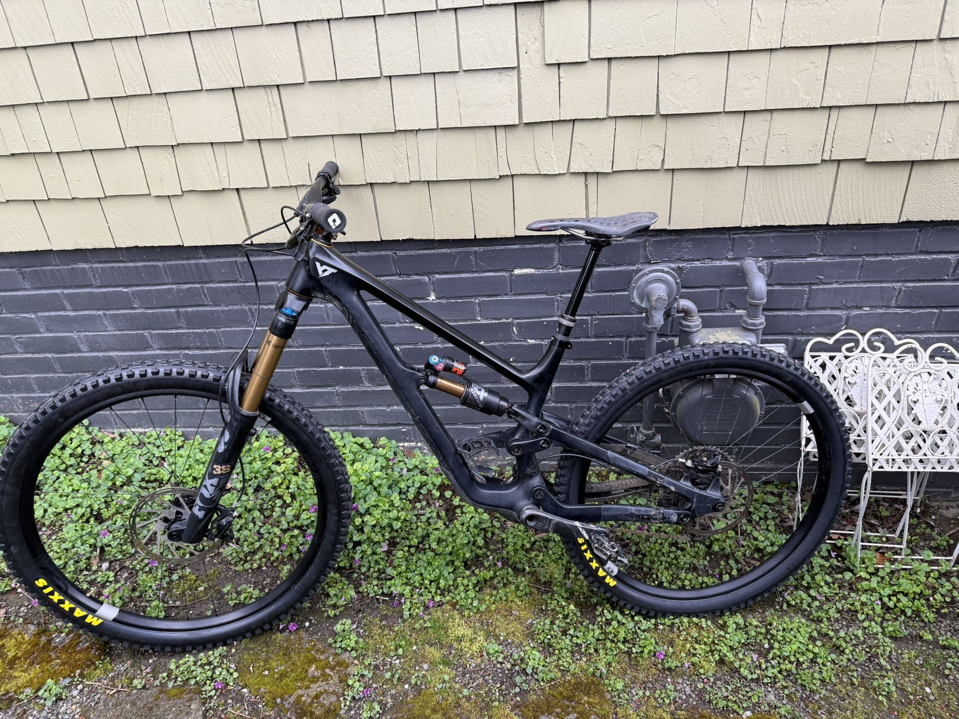 2022 YT capra Medium for Sale in Seattle, WA - OfferUp