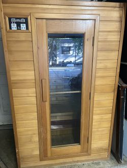 keys backyard two person infrared sauna. for Sale in Red Oak, TX - OfferUp