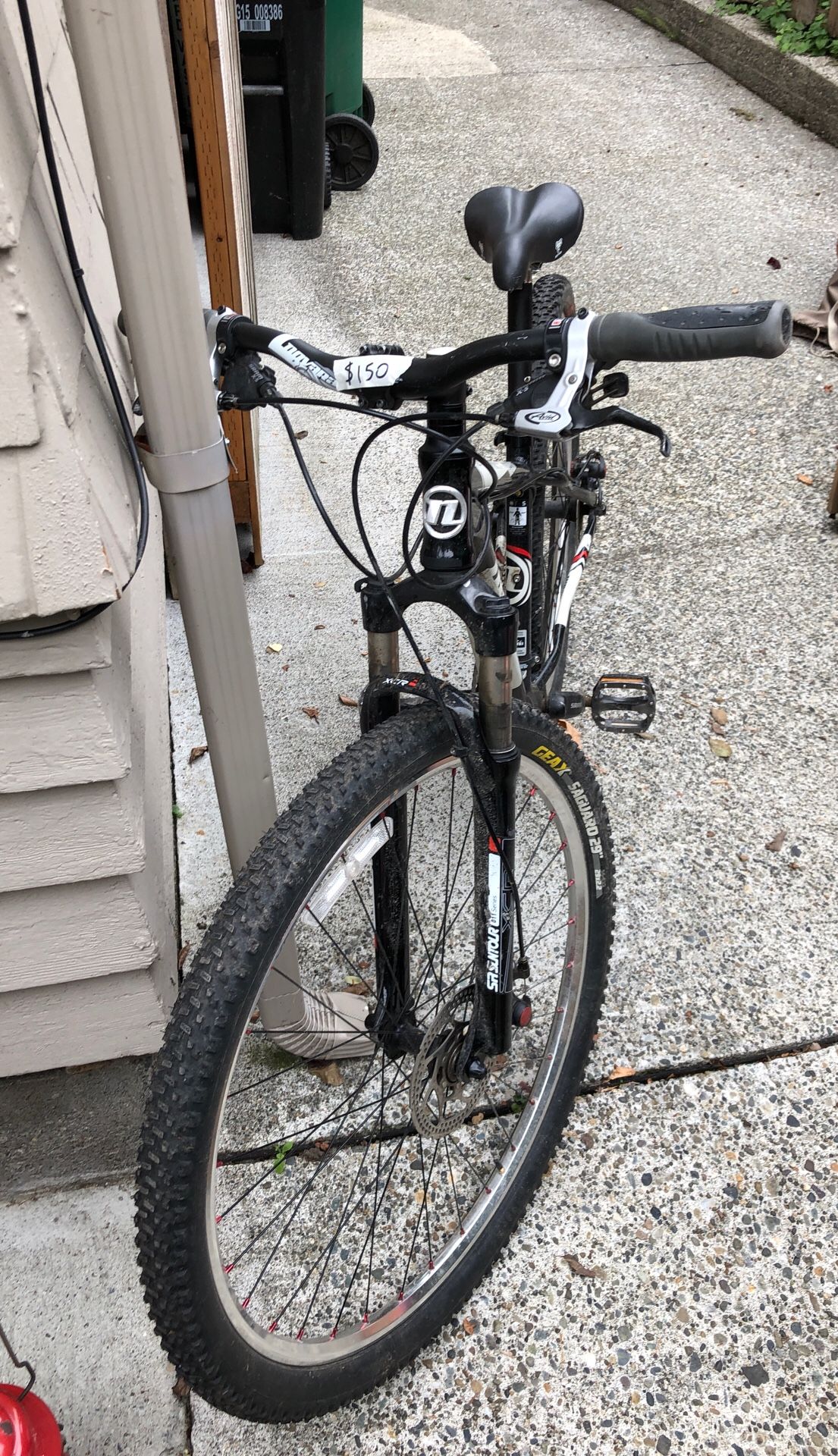 Novara matador mountain bike Small 29er for Sale in Seattle, WA - OfferUp