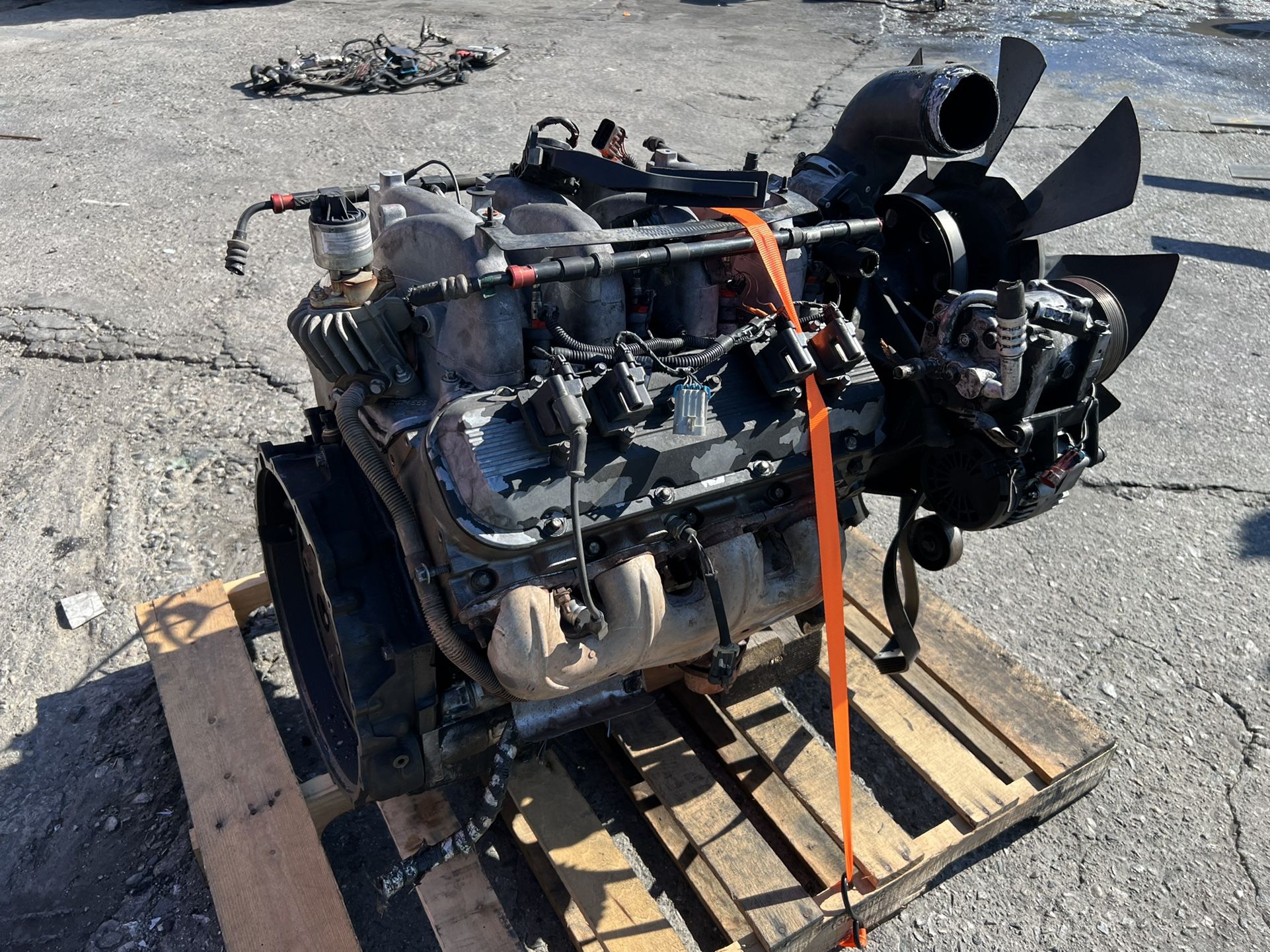Big Block 496 8.1 LS Engine 8100 Vortec Chevy Gmc 06 for Sale in ...