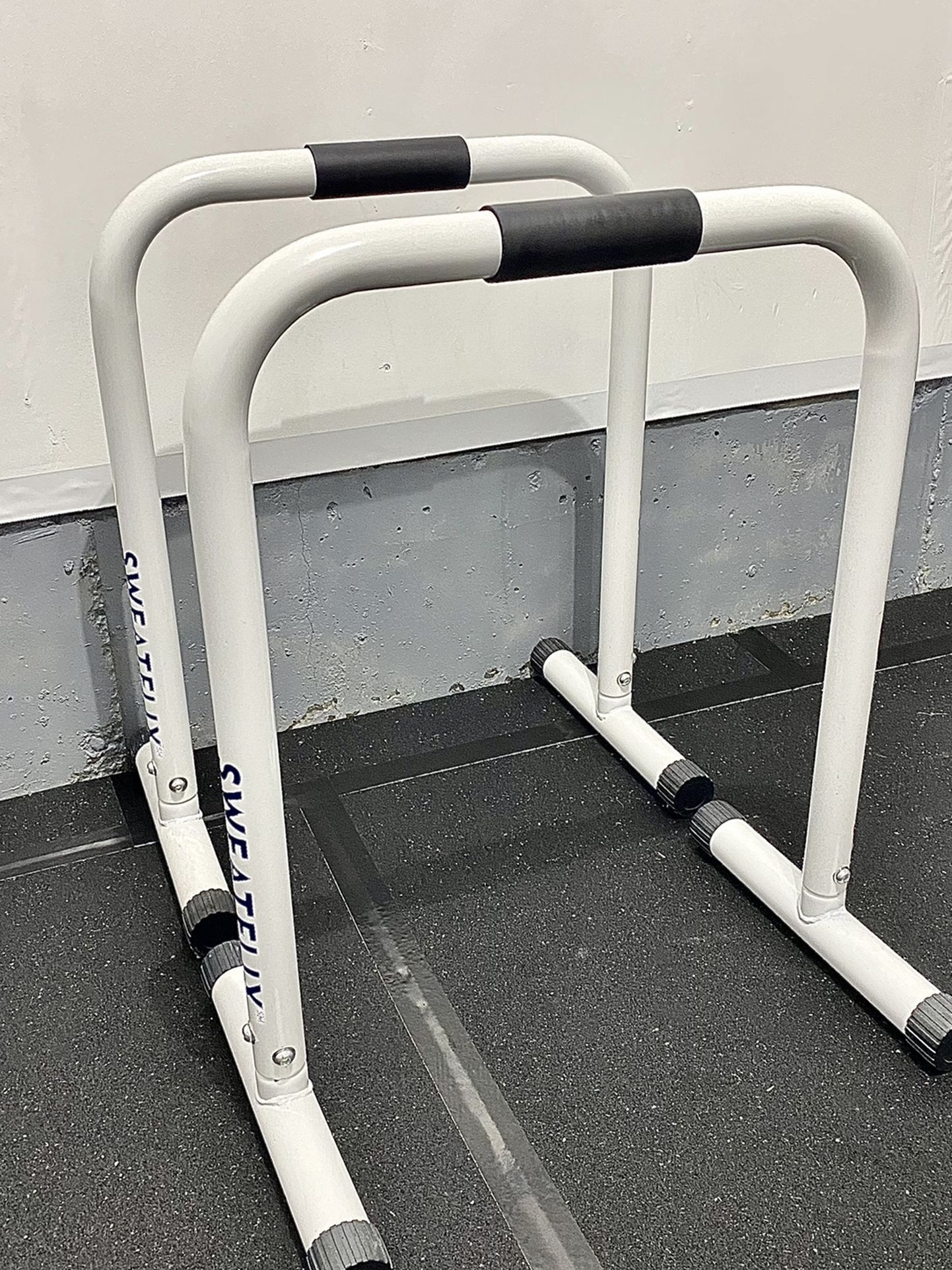 Dip Bars - Workout Bars for Sale in Bothell, WA - OfferUp