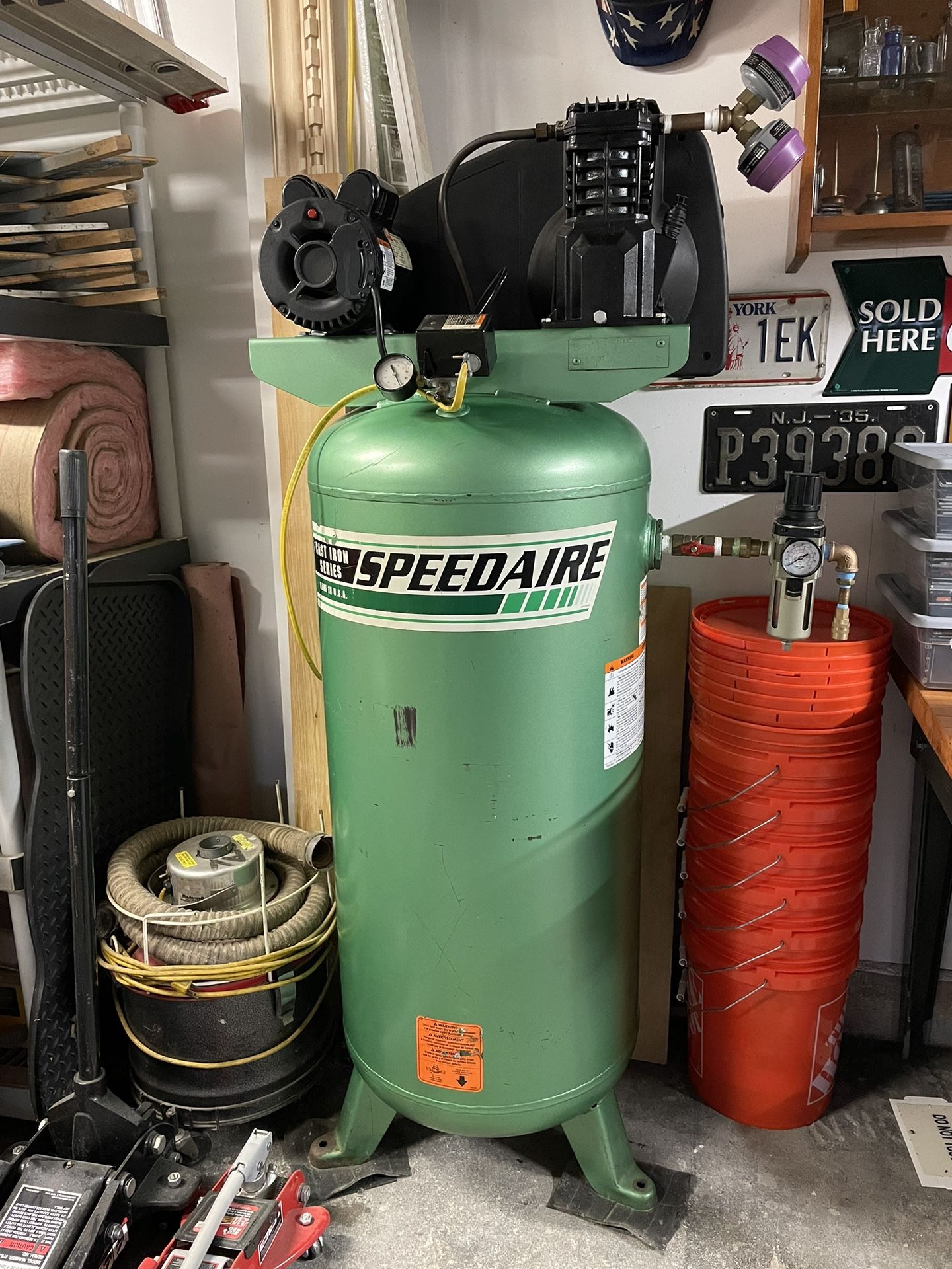 Speedaire Upright Air Compressor for Sale in South Setauket, NY - OfferUp