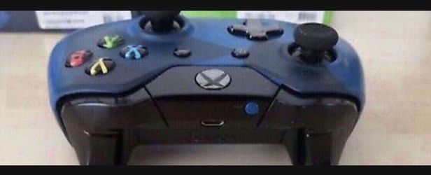 Xbox One Midnight Forces Controller