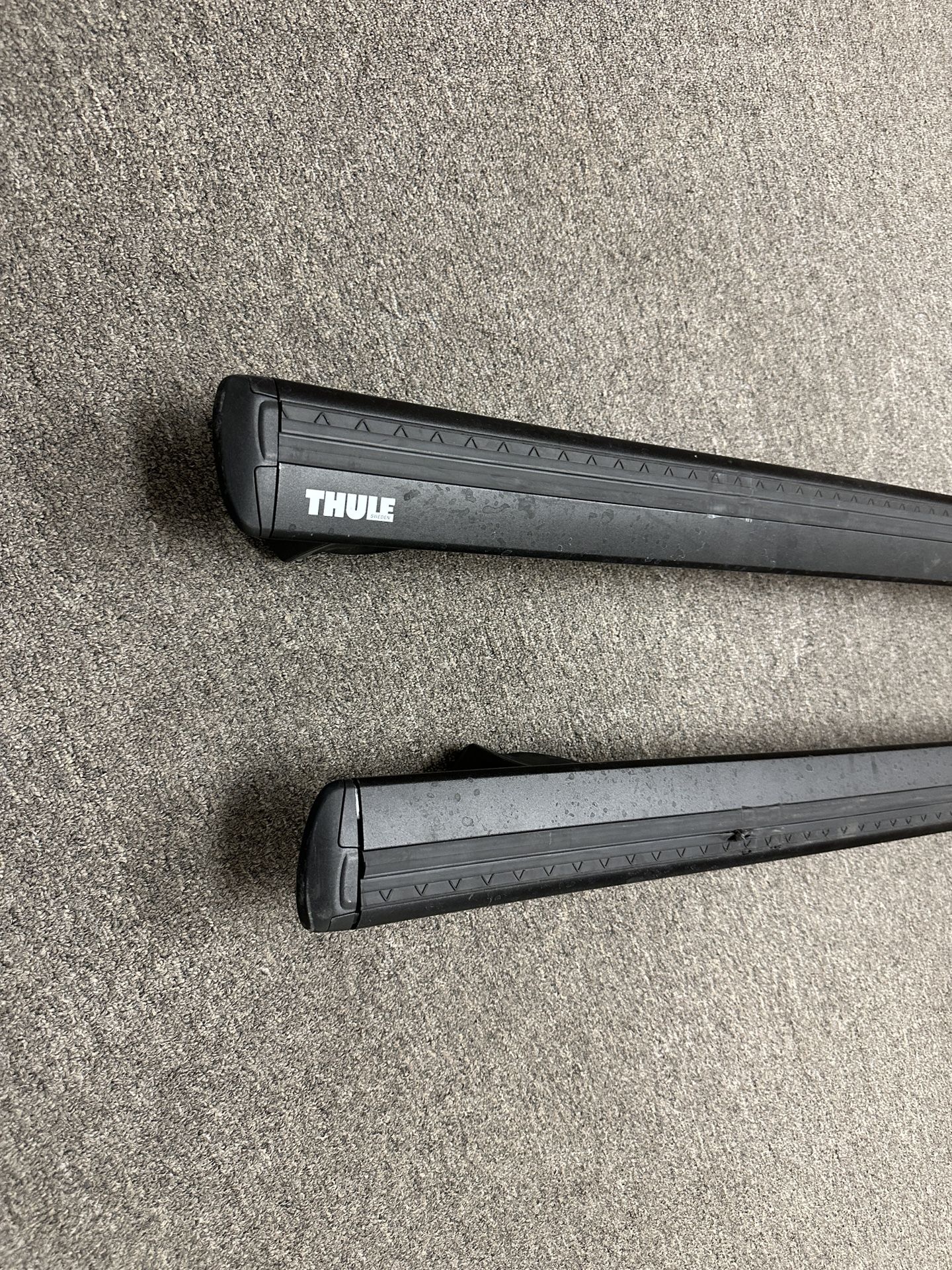 Thule WingBar Evo roof rack system blac for Sale in Las Vegas, NV - OfferUp