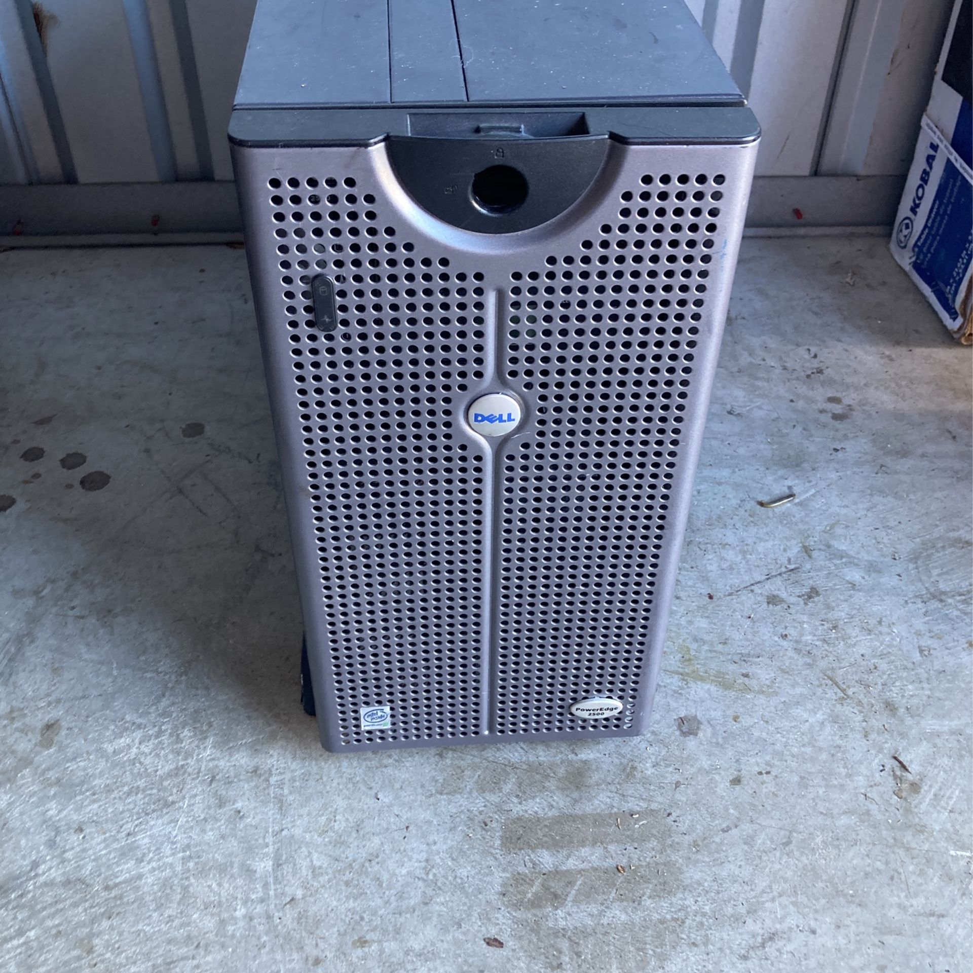 Dell Poweredge 2500 Windows Server Business Computer for Sale in Fort ...