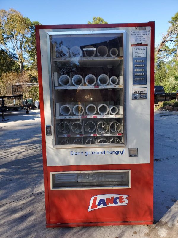 Lance Vending Machine for Sale in Spring, TX - OfferUp