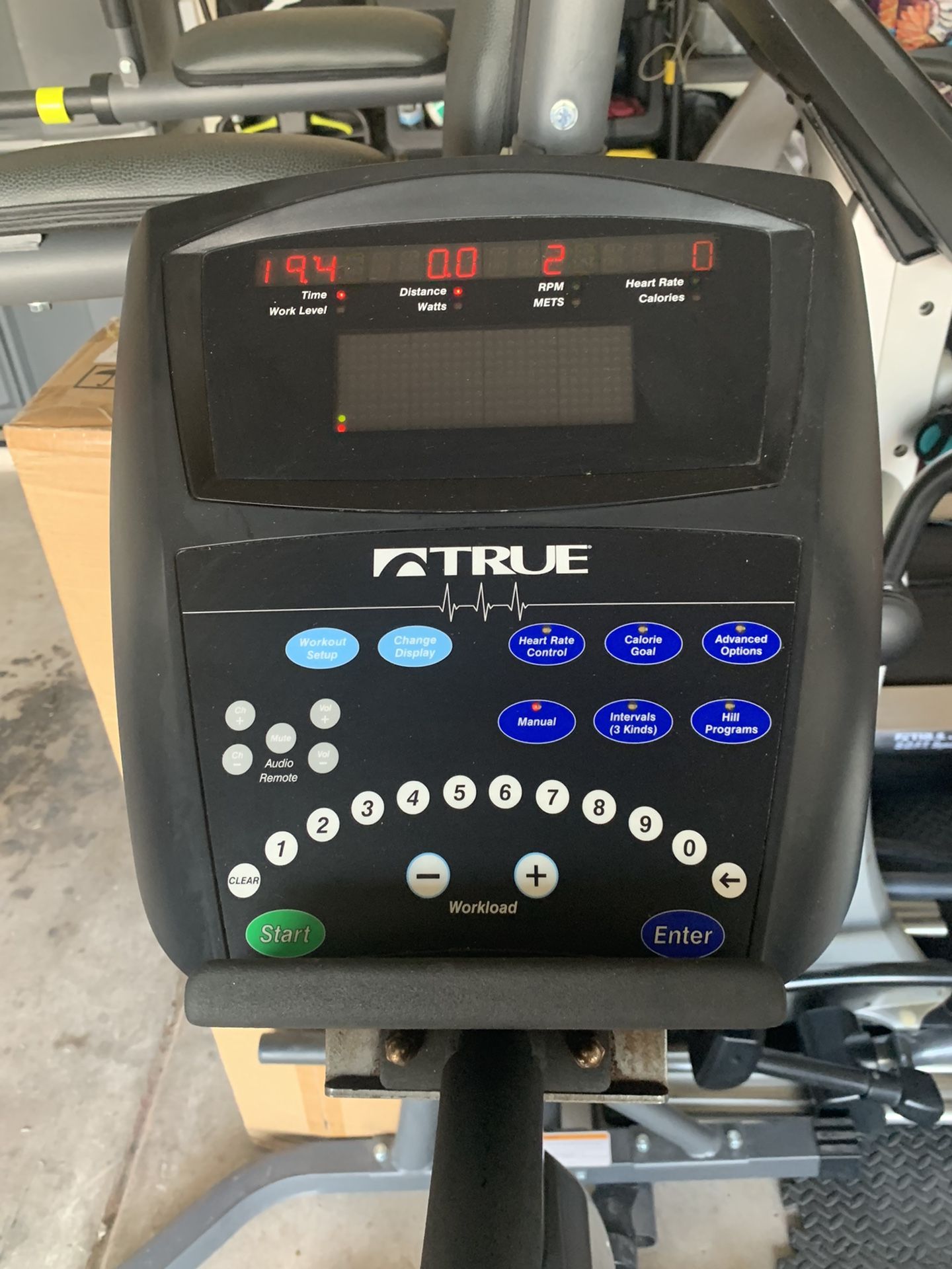 True fitness Z8 Upright Bike for Sale in San Antonio, TX - OfferUp