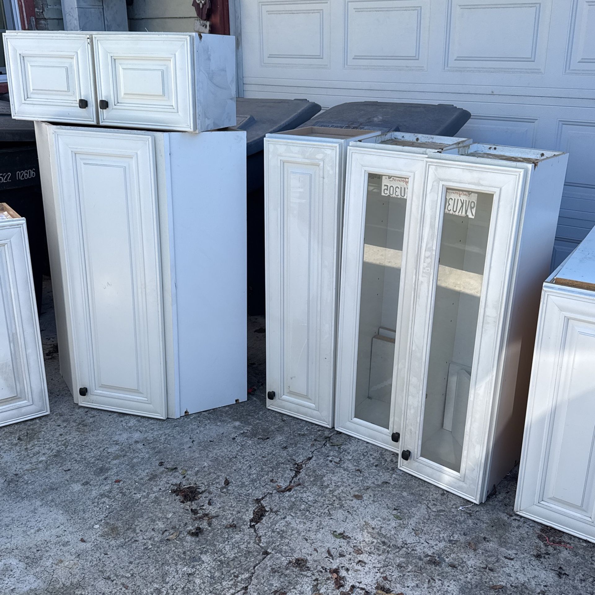 Free kitchen Cabinets for Sale in La Mesa, CA - OfferUp