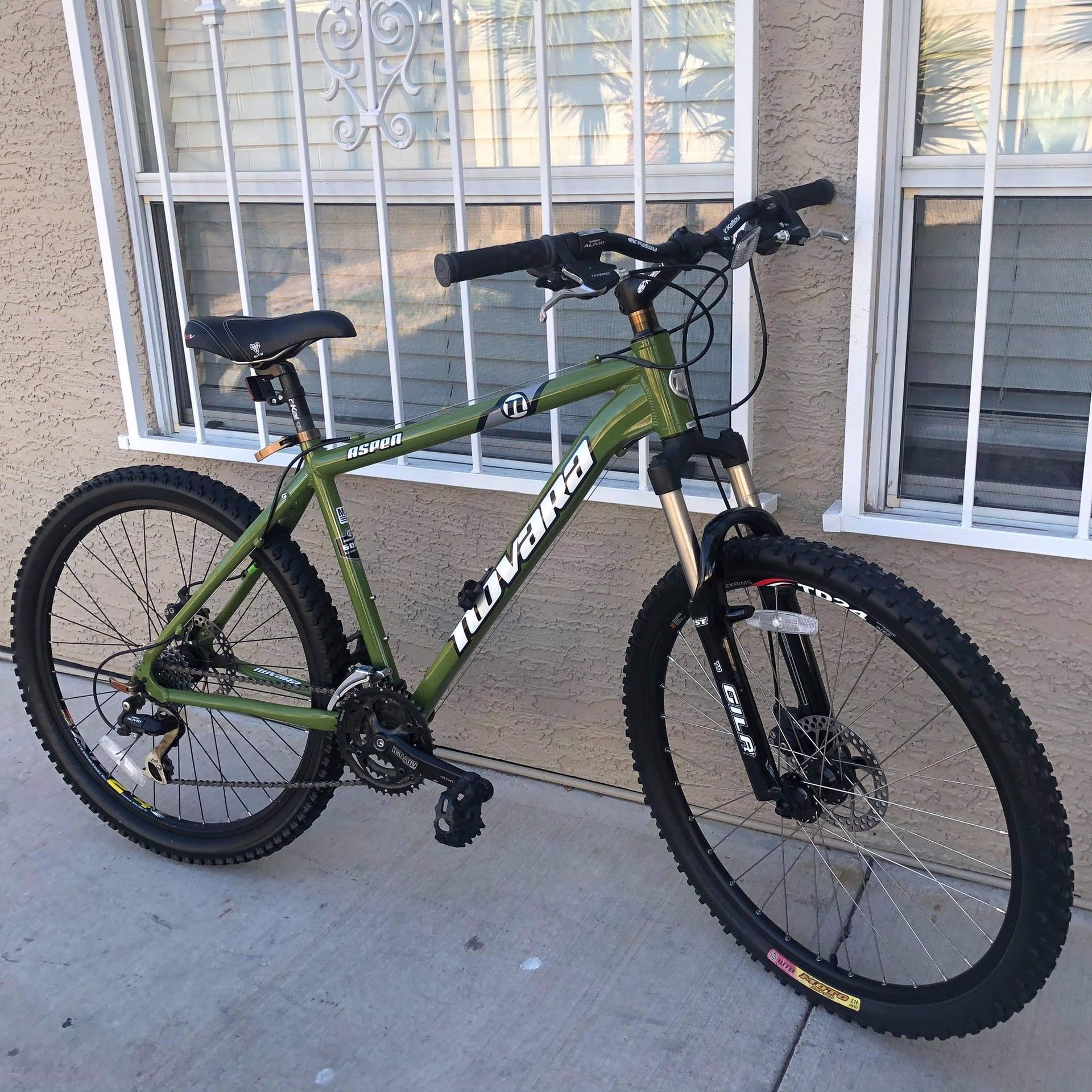 Novara Aspen 26” inch Mountain bike 24 Speed for Sale in Las Vegas, NV - OfferUp